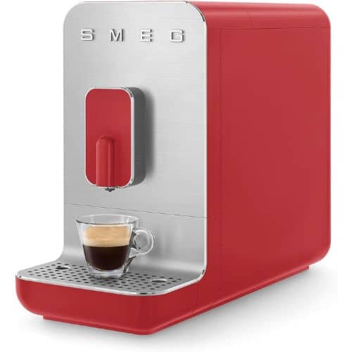 SMEG BCC01 Test 2026: Kaffeevollautomat mit Style